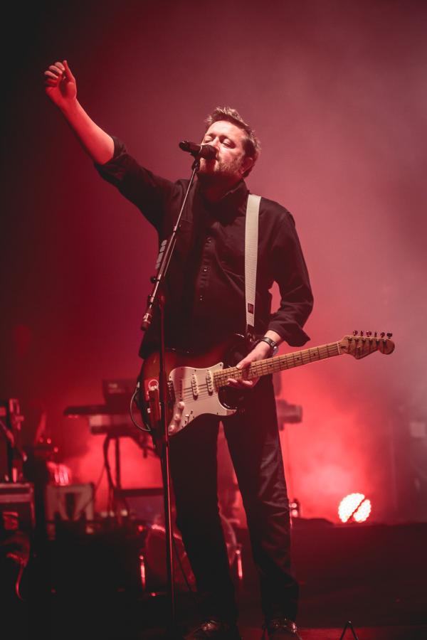Elbow - Live Gallery At Apollo, Manchester | Features | Clash Magazine