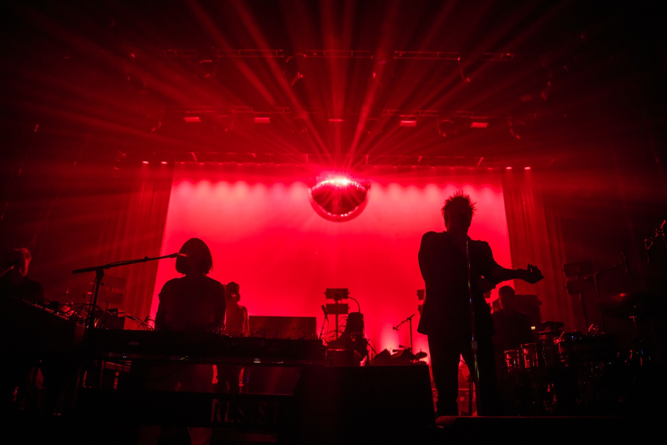 Live Gallery: LCD Soundsystem - Apollo, Manchester | Live | Clash Magazine