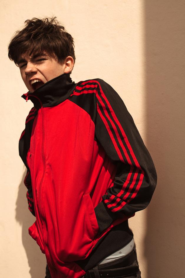 Declan McKenna Adds Extra UK Shows | Live | Clash Magazine