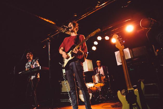 Darwin Deez - Live At Sound Control, Manchester | Live | Clash Magazine