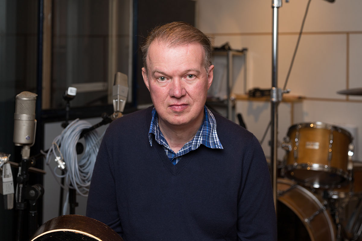 Haste Ye Back: A Highland Journey With Edwyn Collins | Features | Clash ...