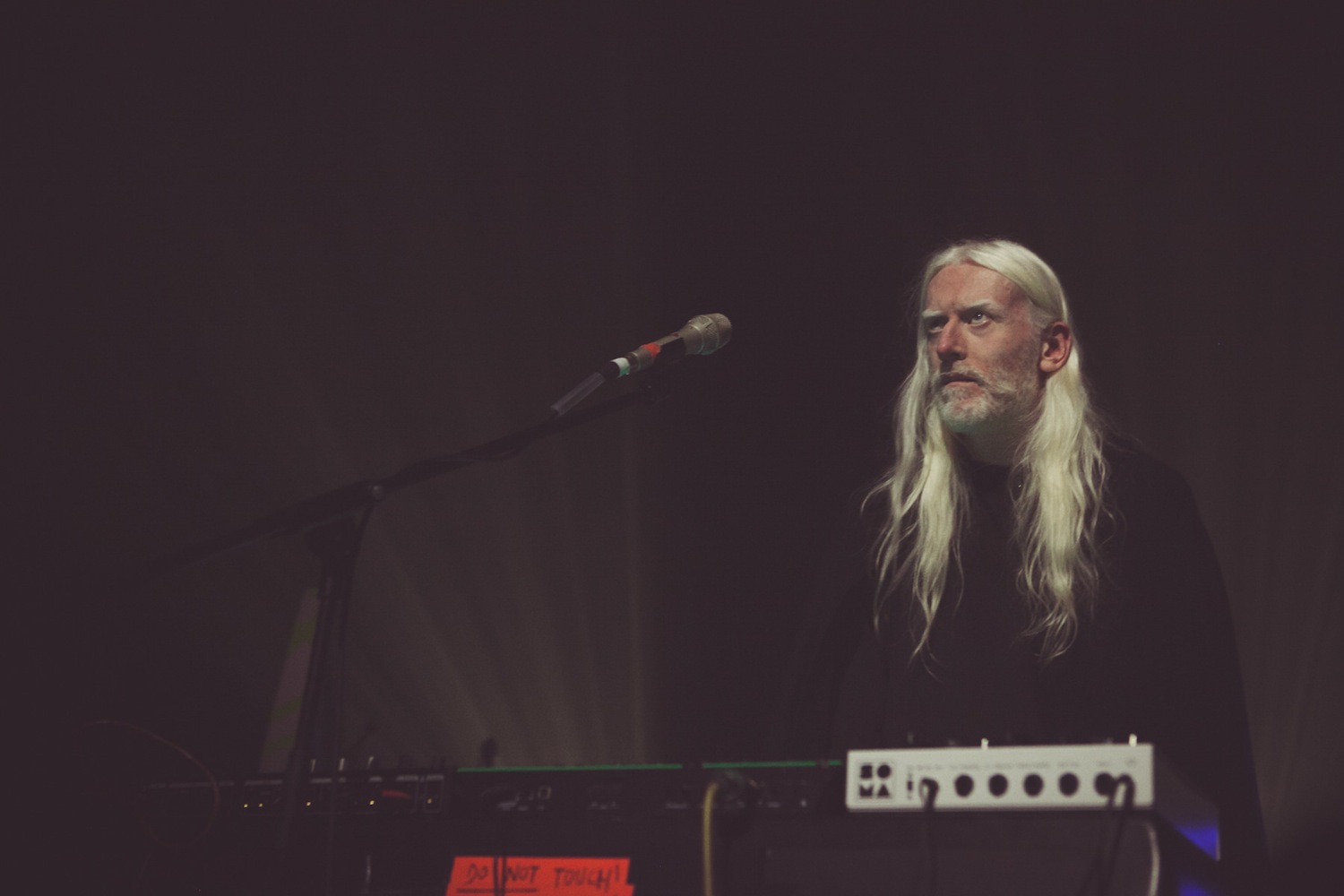 Live Gallery: Jarv Is + audiobooks - EartH | Live | Clash Magazine