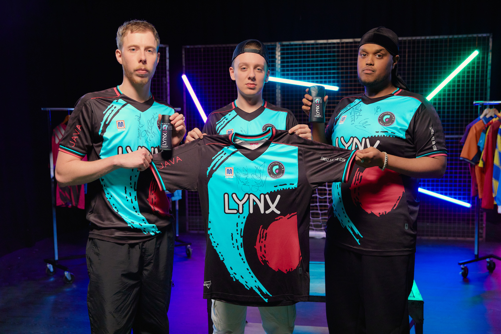 Aitch Celebrates The Return of Lynx Java For Summer | Fashion | Clash ...