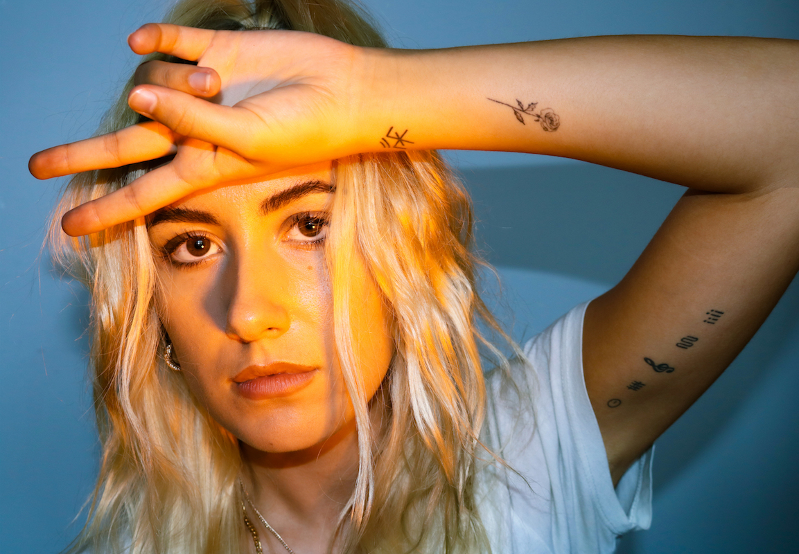 After Trying On Different Personas, Lenii Finally Settles On Herself ...