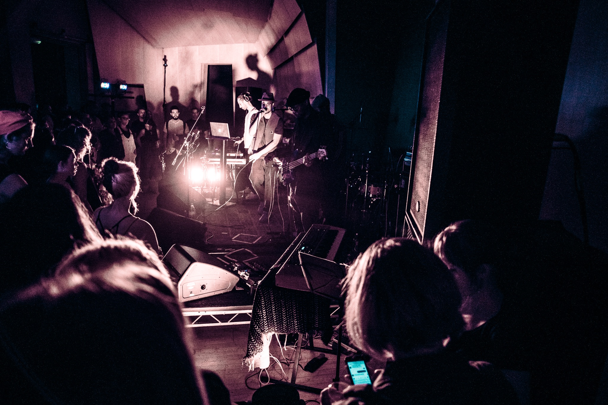 Live Gallery: Emanative + Louis VI For Clash Live At Metropolis Studios ...