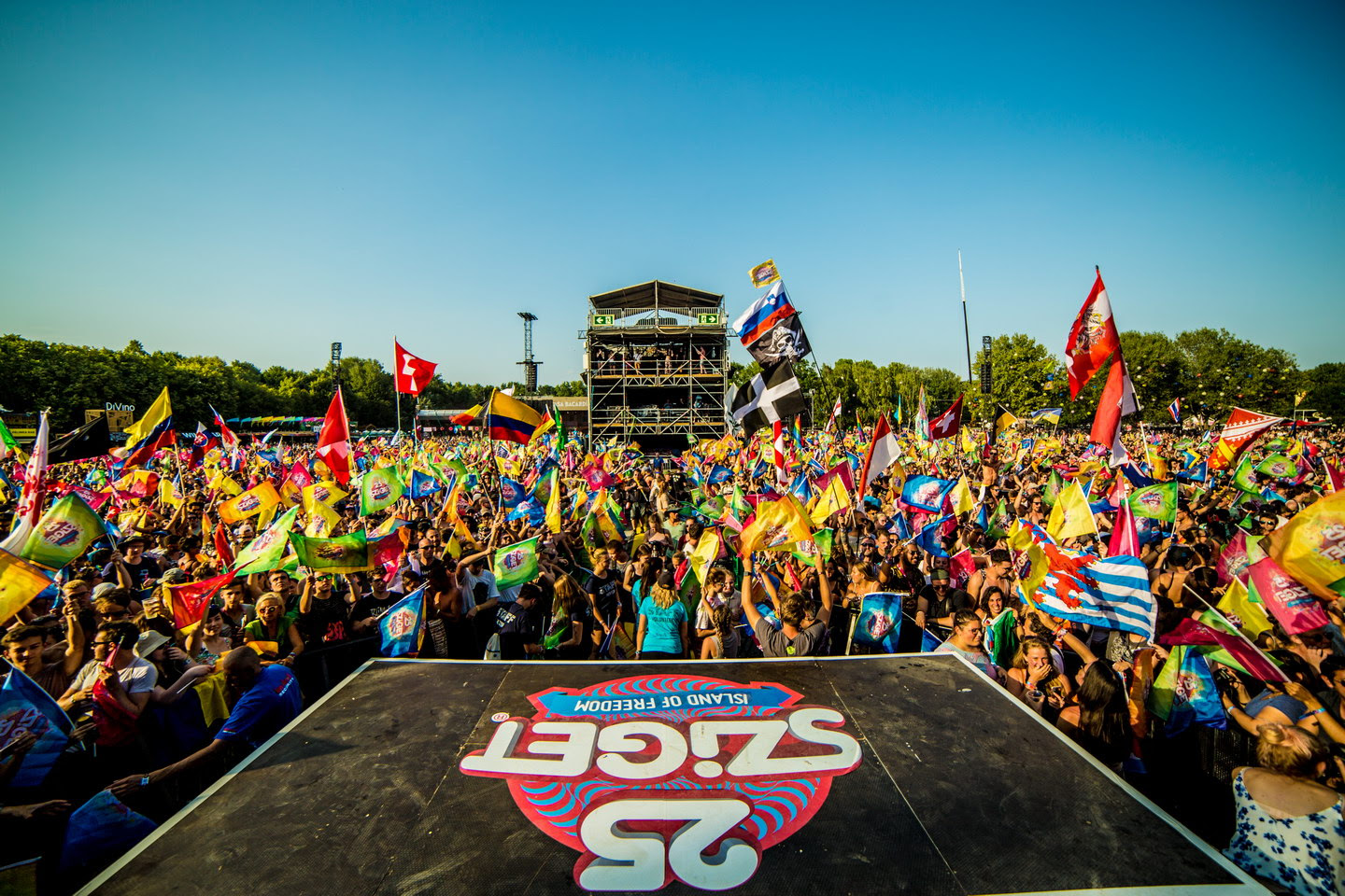 7 Reasons To Head To Hungary For Sziget This Summer | Live | Clash Magazine